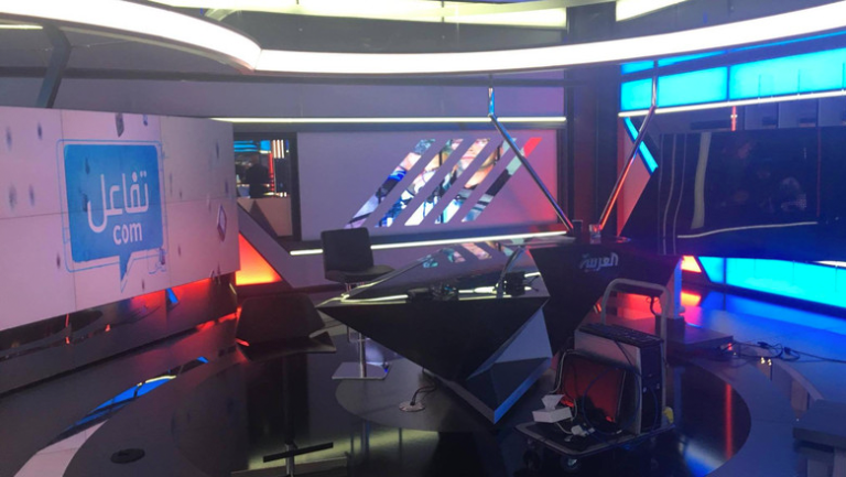 Al Arabiya introduces iPad-controlled set - NewscastStudio