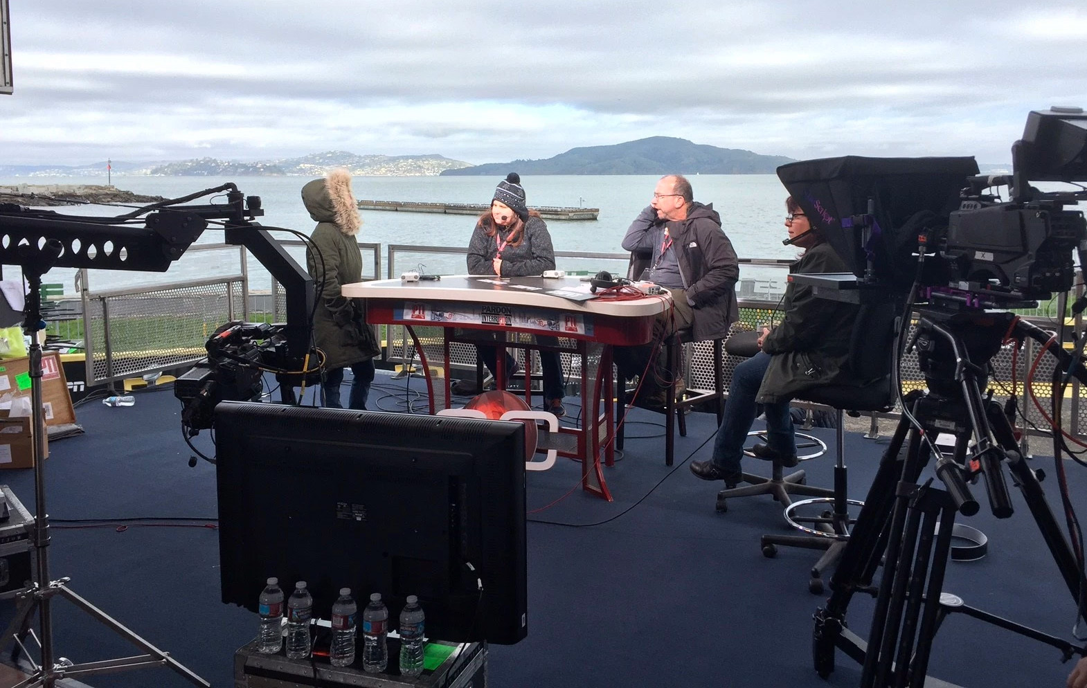 ESPN broadcasts with San Francisco landmarks in background - NewscastStudio