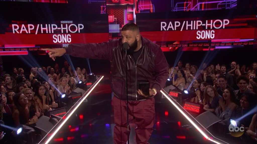 AMAs production design goes big using LED, entire building - NewscastStudio