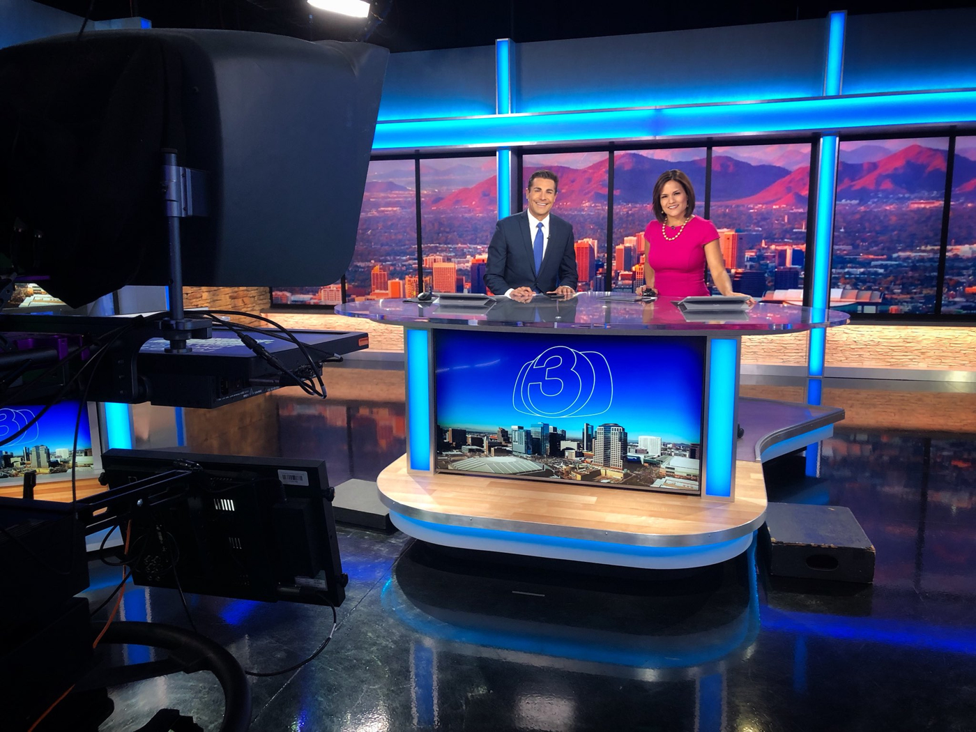 3TV KTVK AZ Family TV Studio Design Gallery