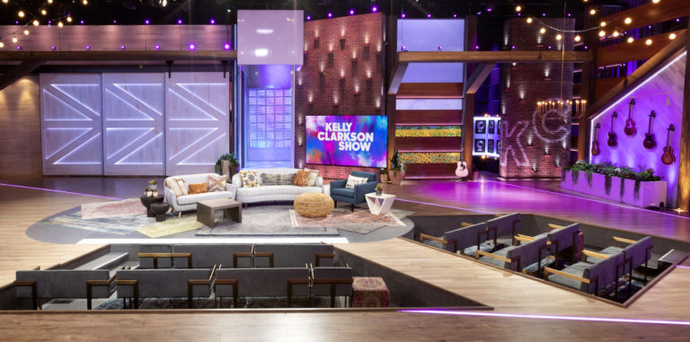 Kelly Clarkson's studio may be in L.A. — but it keeps the Texas (and ...