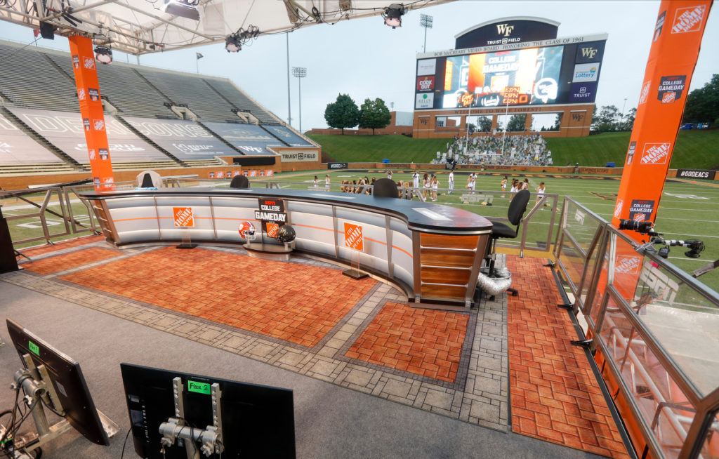 Despite the pandemic, 'College GameDay' on the road for 27th year ...