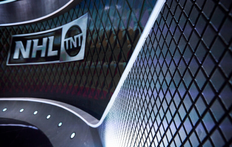 TNT creates studio inspired by the environment for NHL coverage with ...