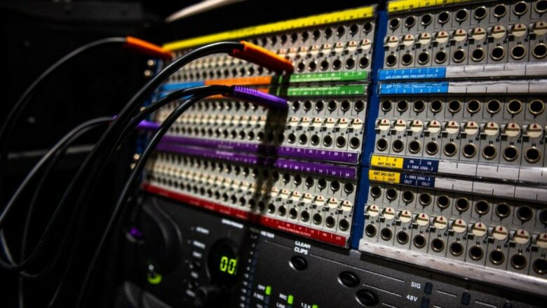 Five ways audio producers can create more engaging content - NewscastStudio