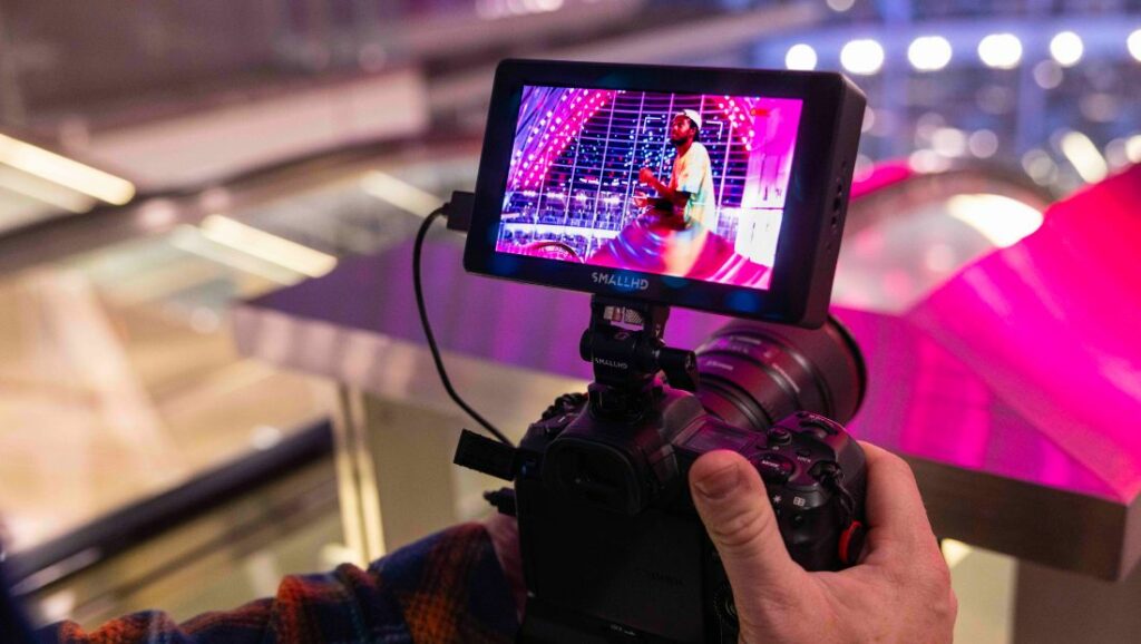 SmallHD releases lightweight, bright 5-inch monitor - NewscastStudio