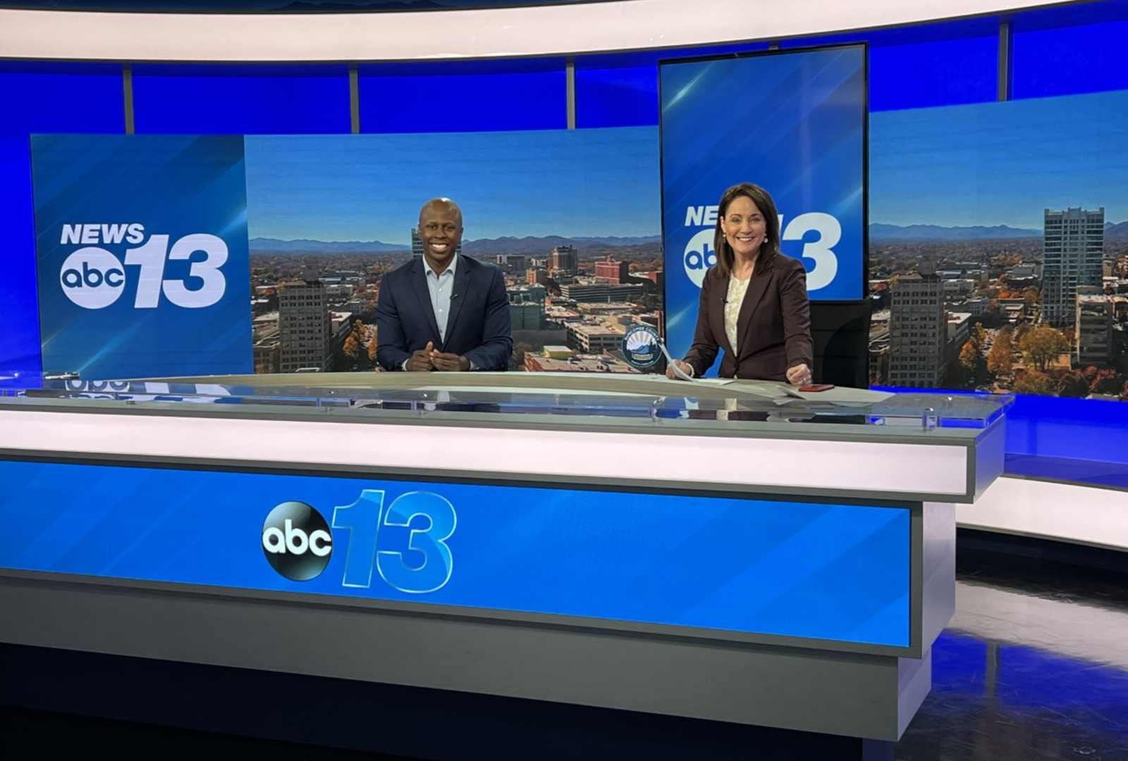 ABC 13 - WLOS - Broadcast Set Design Gallery