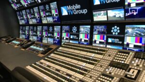 Slideshows show sleek new building for Miami's WPLG - NewscastStudio