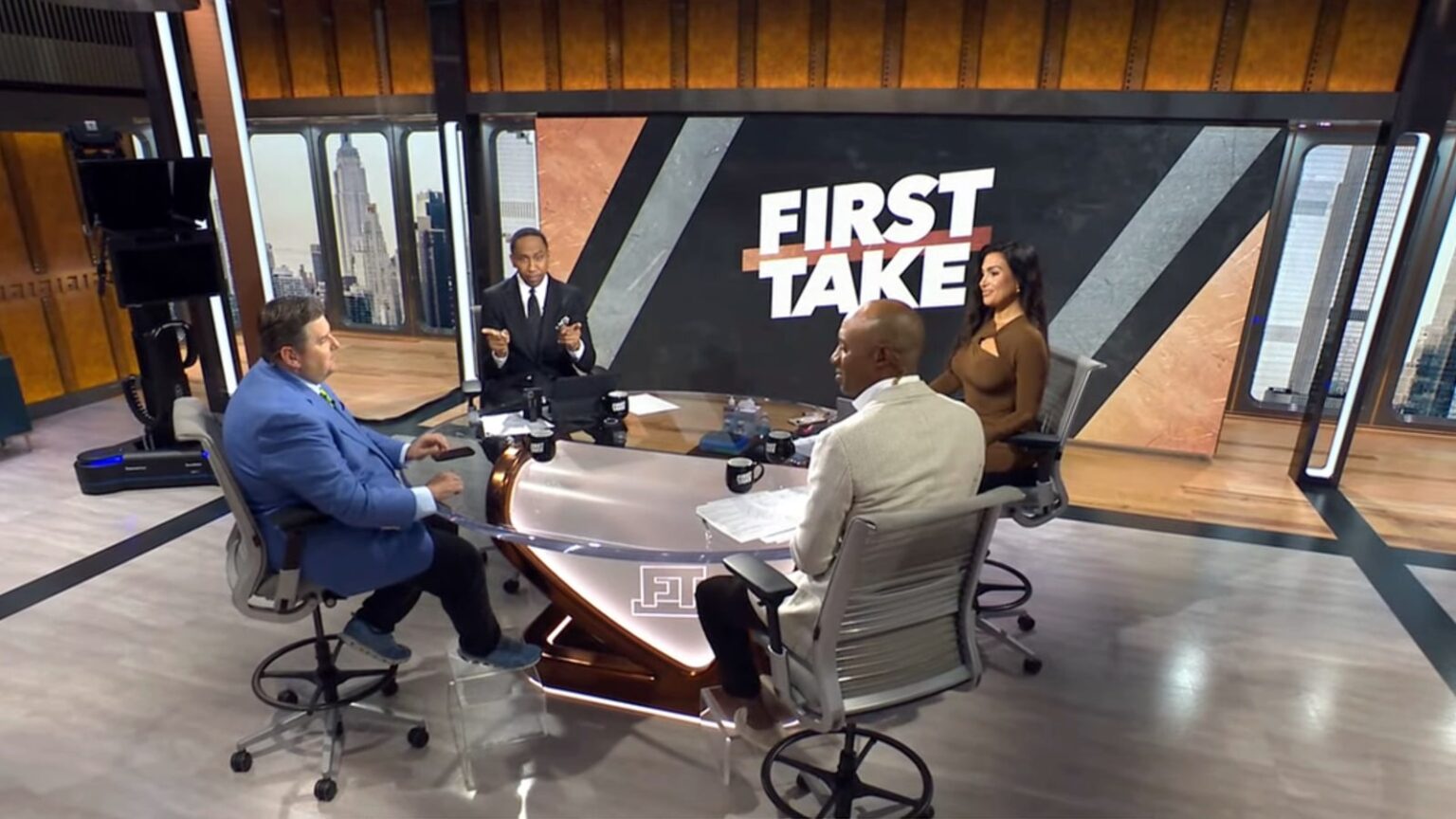 'WNN,' 'GMA First Look' move to Disney's new Hudson Square facility ...